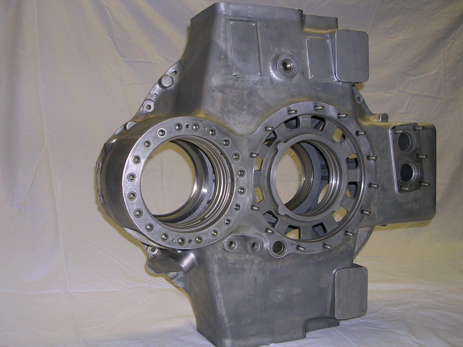 Offset Drive Housing - Avanti Aerospace Ltd.
